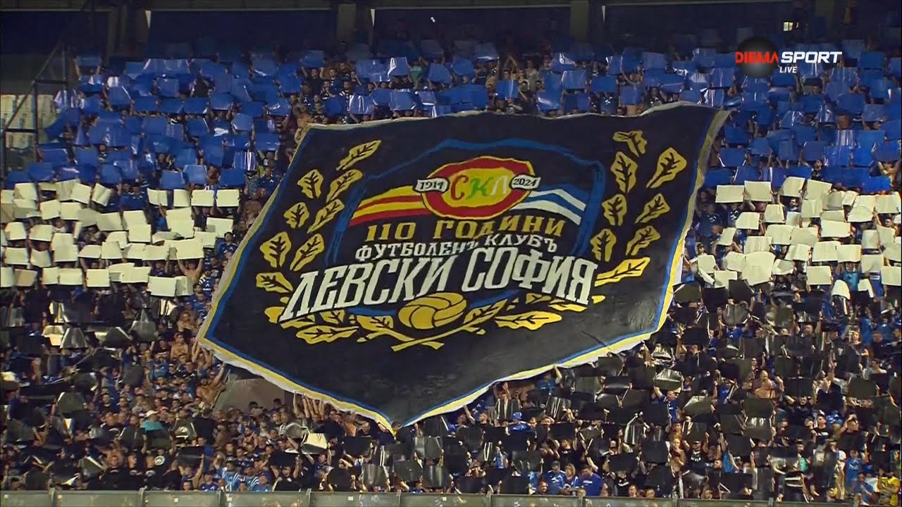 🏟 Великите фенове на 🔵Левски🔵 с хореография! The Great Fans of 🔵Levski Sofia🔵 with a ...