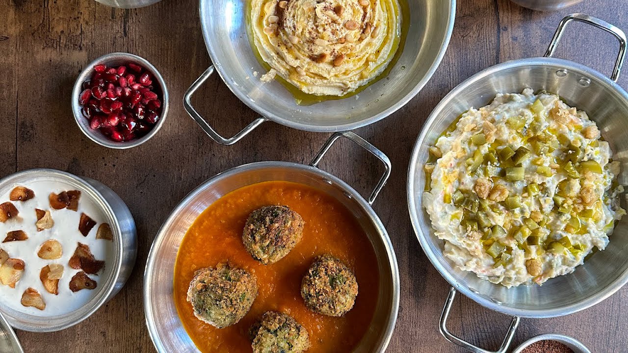 TYPICAL DAY AT PATOG - PATOG RESTAURANT - YouTube