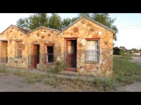 Abandoned Apartments, Monahans TX 2017