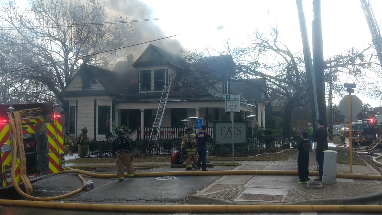 Fire in downtown Georgetown - December 2016 - YouTube