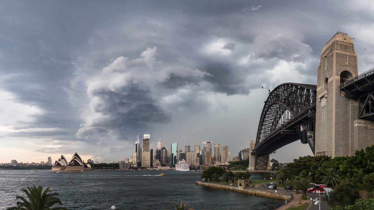 Timelapse of a storm over Sydney - YouTube