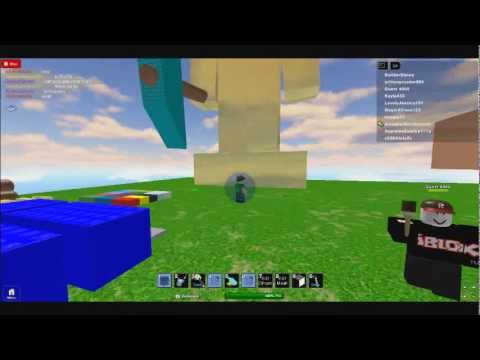 Roblox awesome golden statue - YouTube