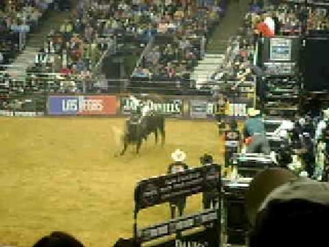 Bull Rider-Chris Shivers Wistom Salem NC - YouTube