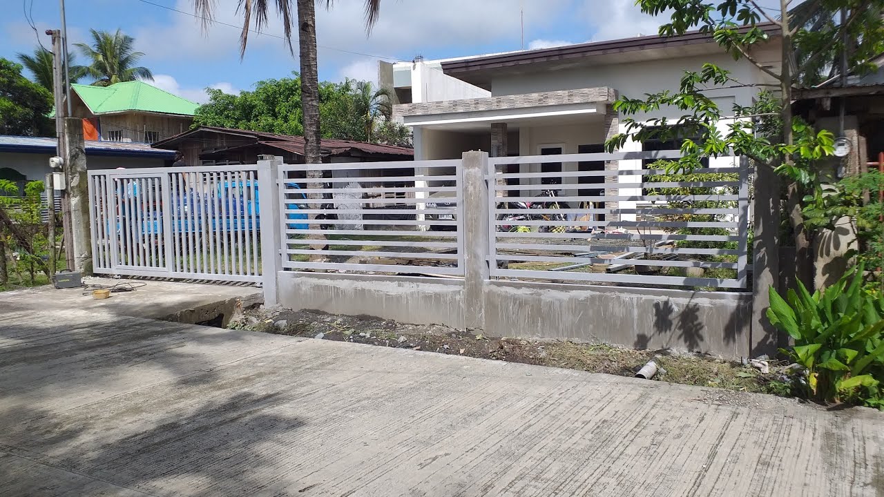 Making simple sliding gate and steel fence using tubular steel - YouTube