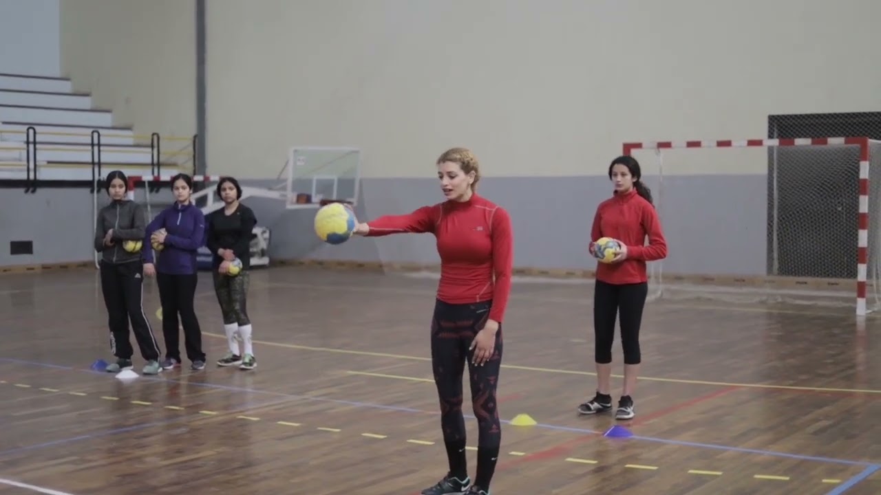 handball//Dribble de progression 🤾‍♀️🤾‍♀️ - YouTube