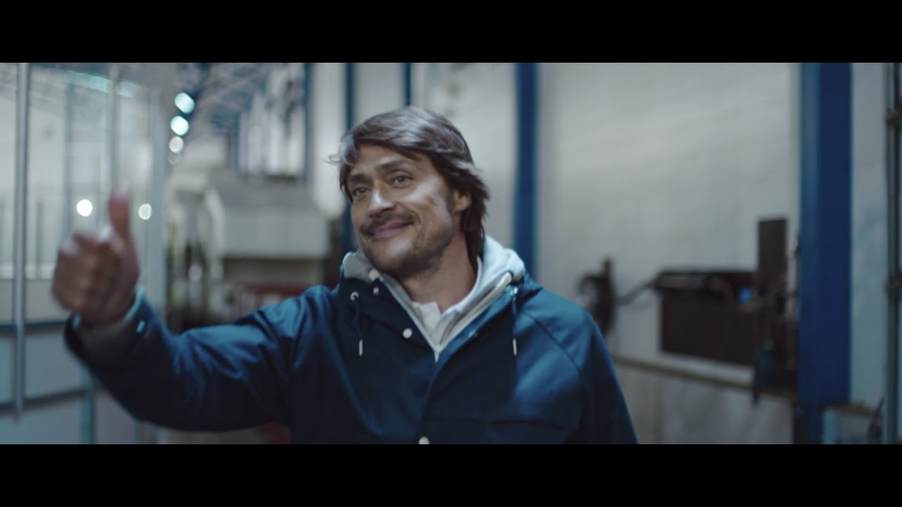 Teemu ja tuoppi taitoa - unbeatable | Valio's Teemu Selanne new milk ...
