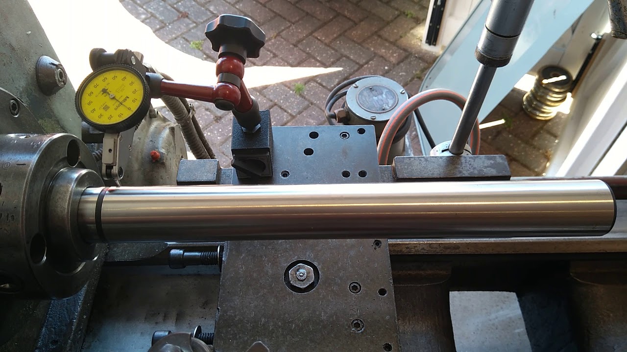 Lathe alignment pt 1 - YouTube