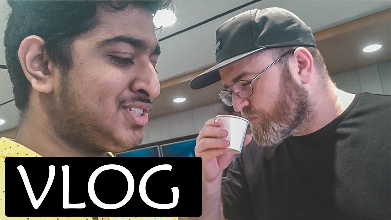 Chilling out with Unbox Therapy in Bangalore India @C4ETech- My First ...