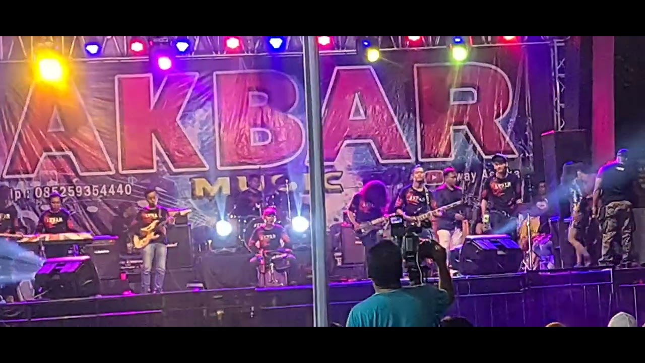 LIVE! OPENING AKBAR MUSIC SAPUDI - YouTube