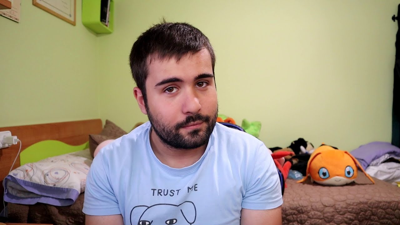 Cómo ligar con un chico Otaku - YouTube
