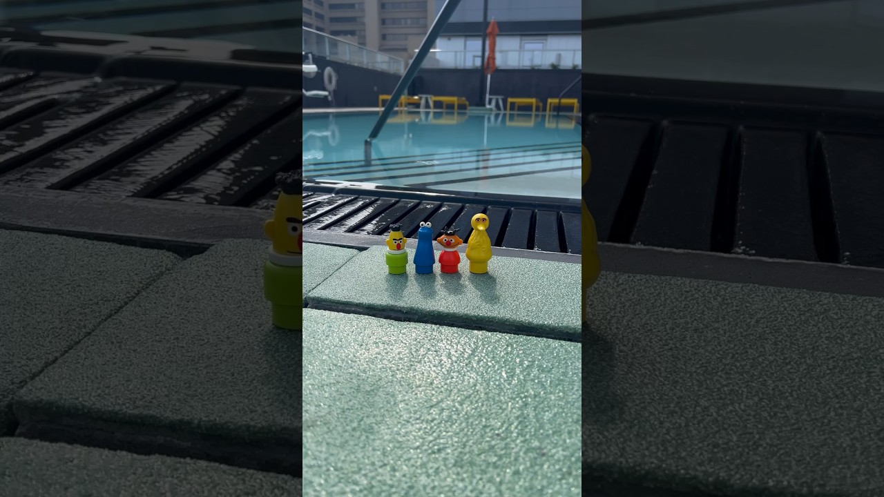 Sesame Street Characters Relax By the Pool! #sesamestreet #kidsvideo # ...