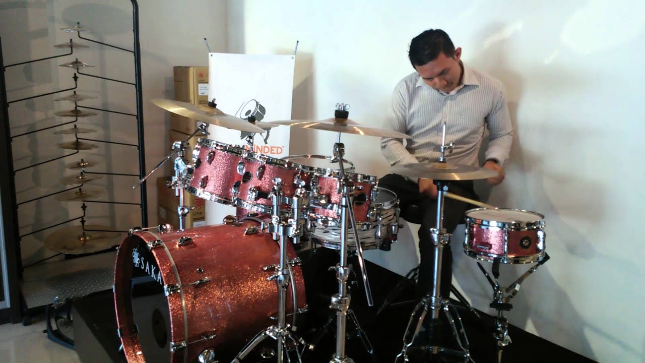 Sakae almighty maple drum sound - YouTube