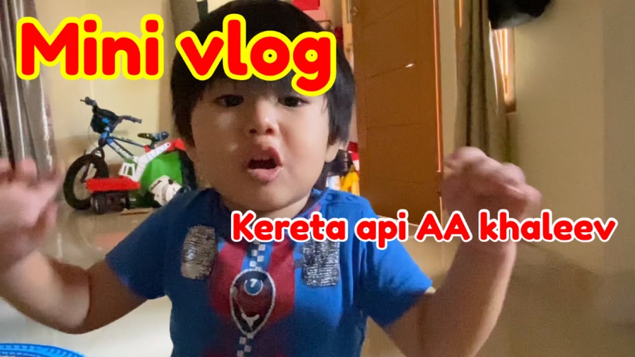 Here he is.. aa Khaleev mini vlog‼️ 2 koleksi kereta api, #keretaapi ...