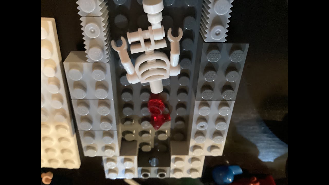 Lego Spring lock - YouTube