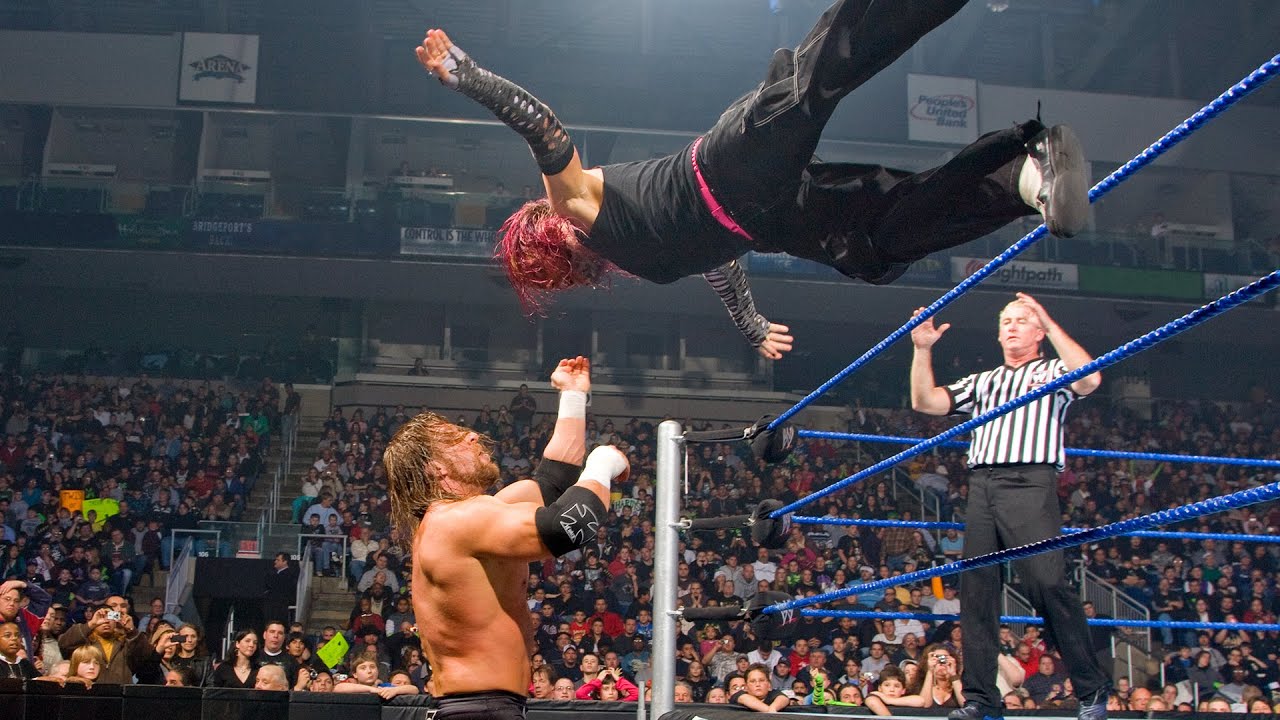 Jeff Hardy takes the fight to Triple H in SmackDown classic: SmackDown ...