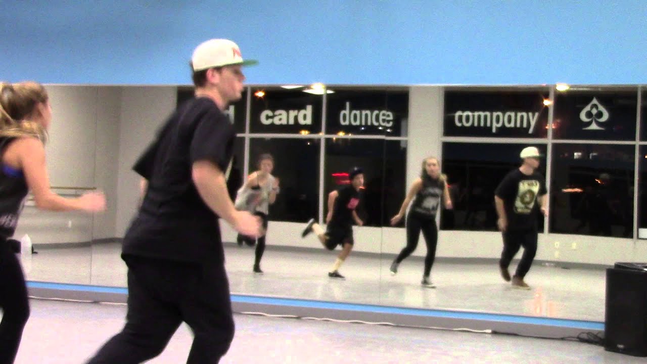 Michael's Bar Mitzvah Dance - YouTube