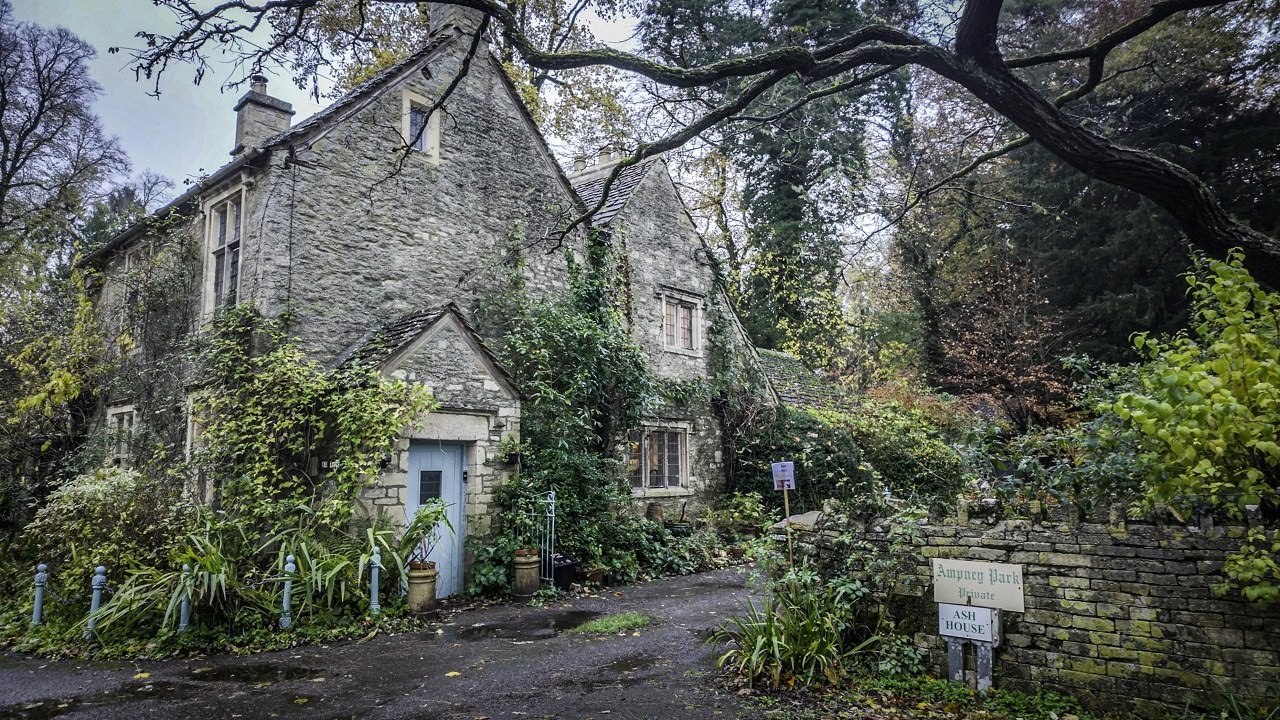 A Slow & Peaceful Saunter in the Village of Ampney Crucis - YouTube