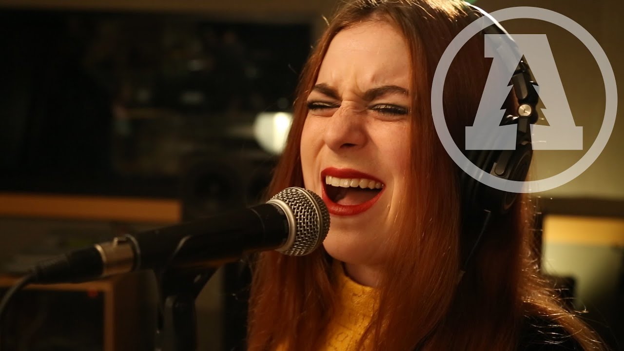 Kim Logan - Gentleman | Audiotree Live - YouTube