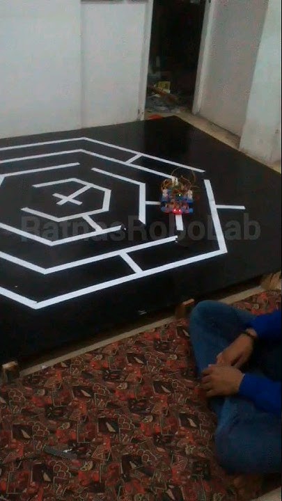 Line Following Robot Linefollower Robotics Arduinoproject Viral Shorts Shortsvideo Youtube