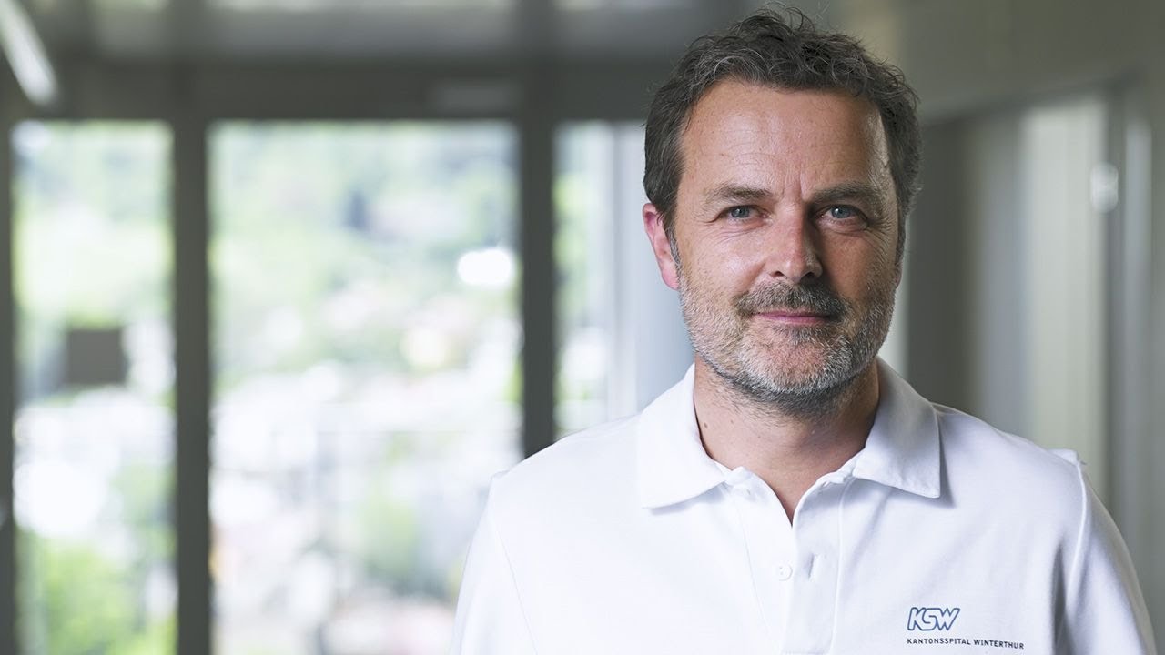 Prof. Dr. med. Christoph Meier, Chefarzt Traumatologie - YouTube