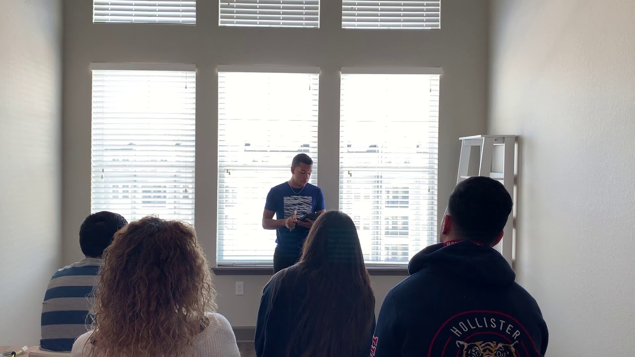 Speech #1 Object that describes me the best - YouTube