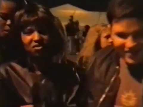 World Dance 1993 - 90s Rave Footage - YouTube