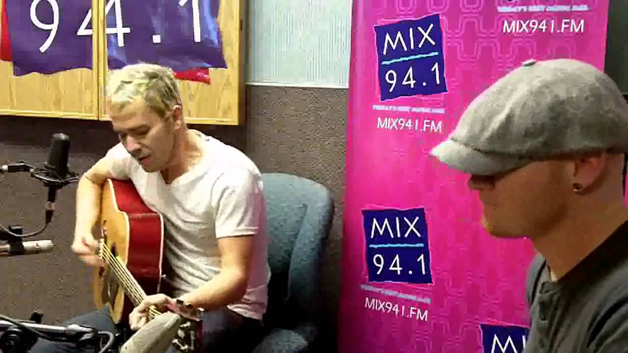 Lifehouse "Halfway Gone" live and acoustic on Mix 94.1 Las Vegas - YouTube