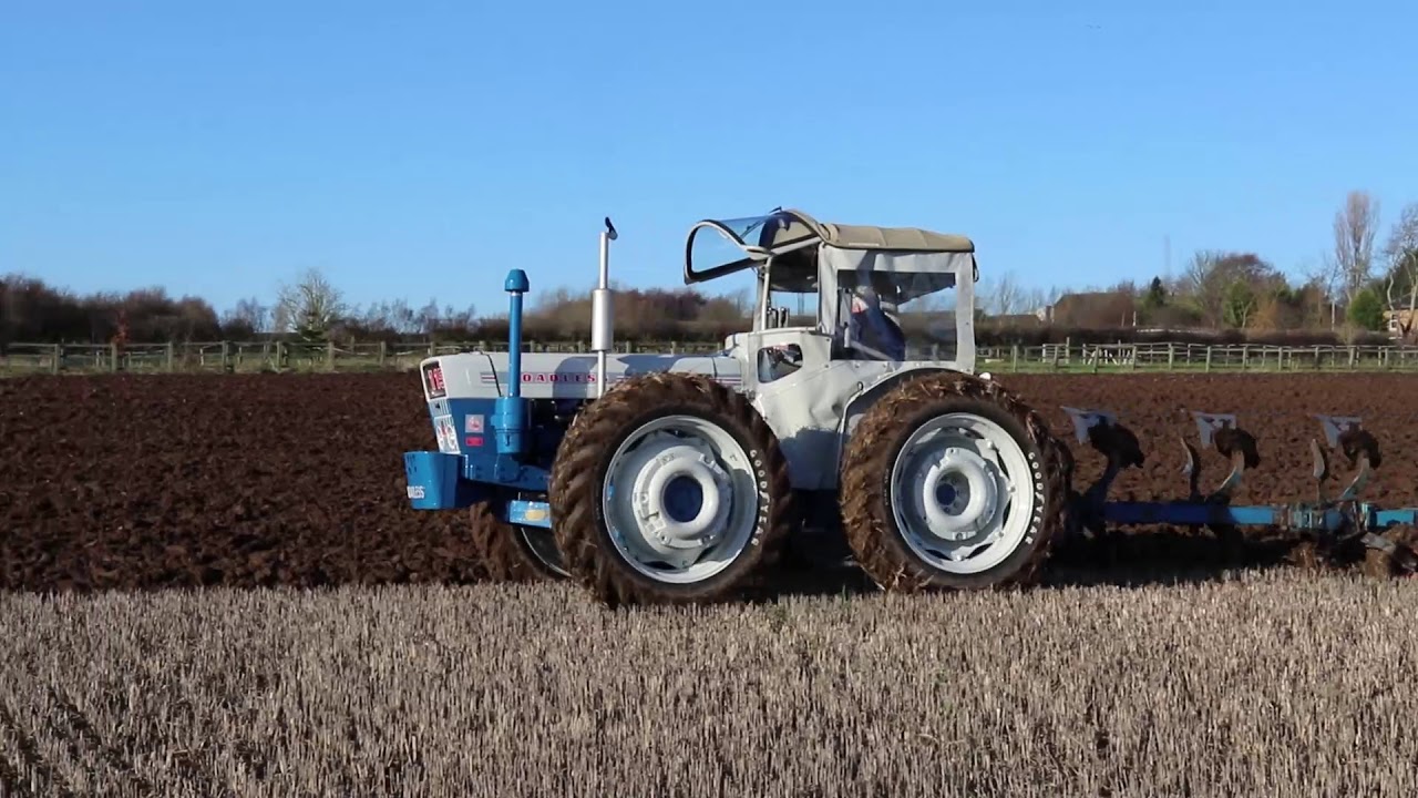 Graham Thompson ploughing with his Roadless 115 - YouTube