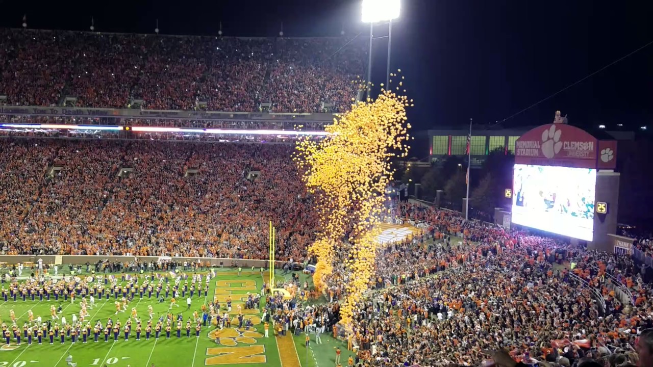 TigerNet.com - Clemson runs down the hill against South Carolina - YouTube