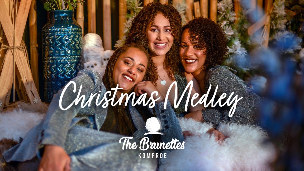 The Brunettes Komproe - Christmas Medley (officiële videoclip) - YouTube