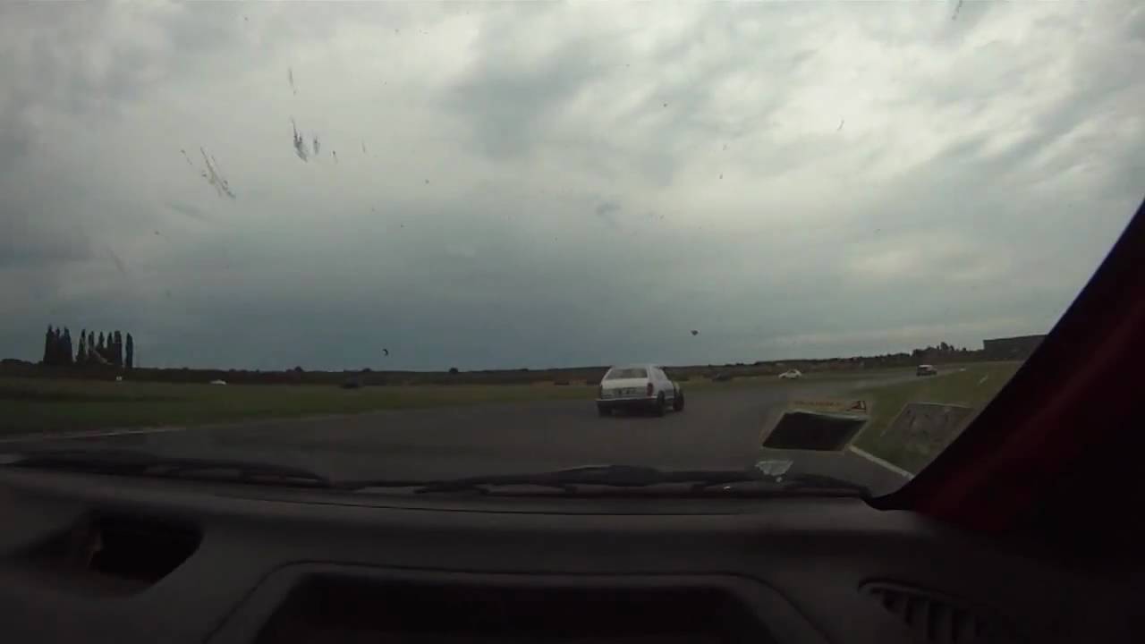 ITB's EG6 10500rpm vs SB1 D16 DOHC. - YouTube