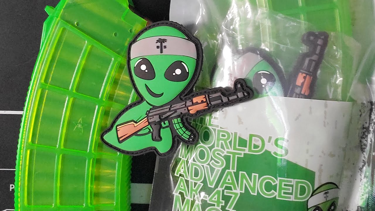 alien green 👽 ak mag *us palm* - YouTube