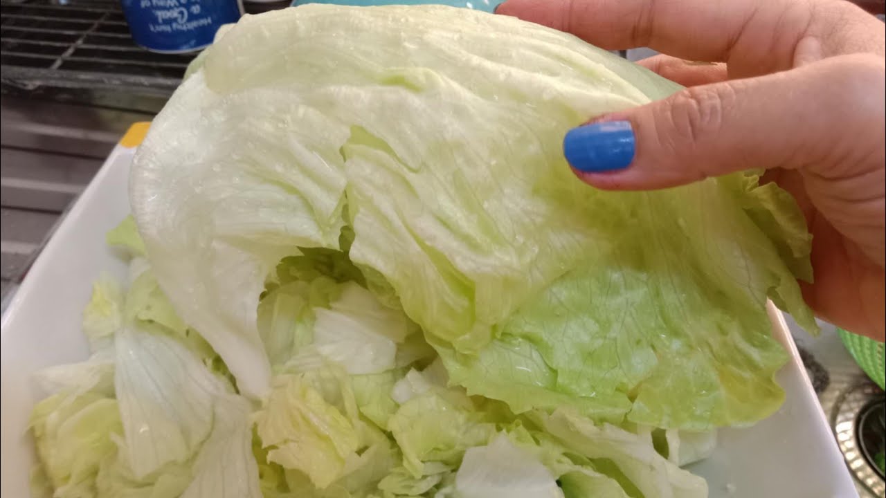 #lettuce, Slicing Iceberg Lettuce🥬🥬 To Make a Salad 🥗🥗🥗🥗 - YouTube