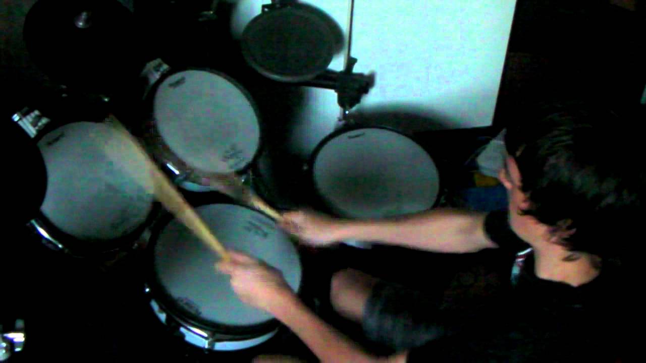 The mega drum solo. - YouTube