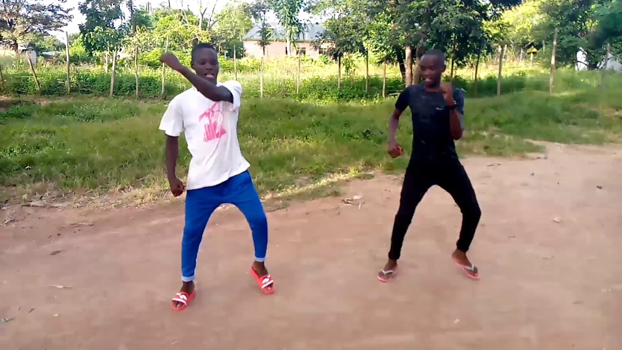 Kachili dance #Chap chap dancers - YouTube