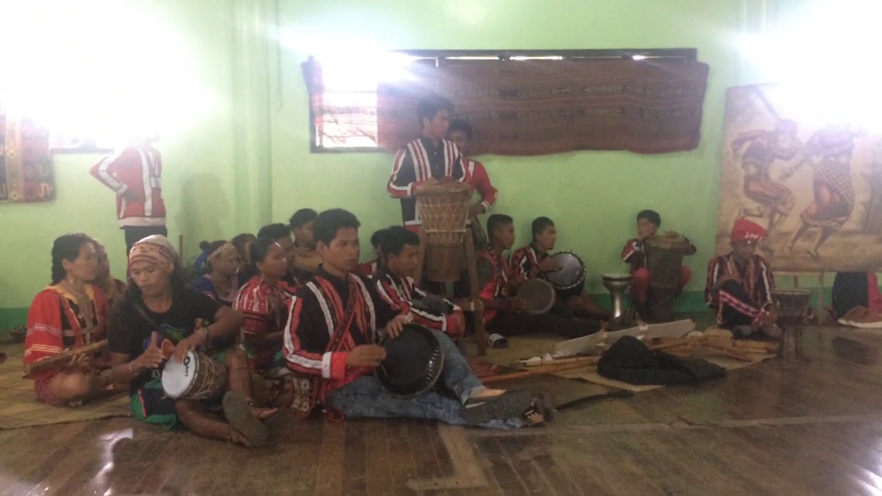 "Idana" A Manobo Song by Pio/Datu Pataganao on Guitar and Raul Bendit ...