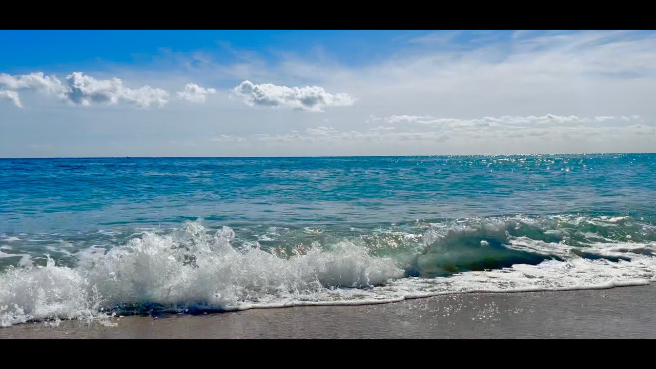 4K Majestic Blue Ocean: Feel the Powerful Energy of Relaxing Waves (7 ...