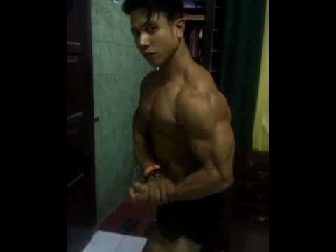 Young Indonesian muscle men pose again - YouTube