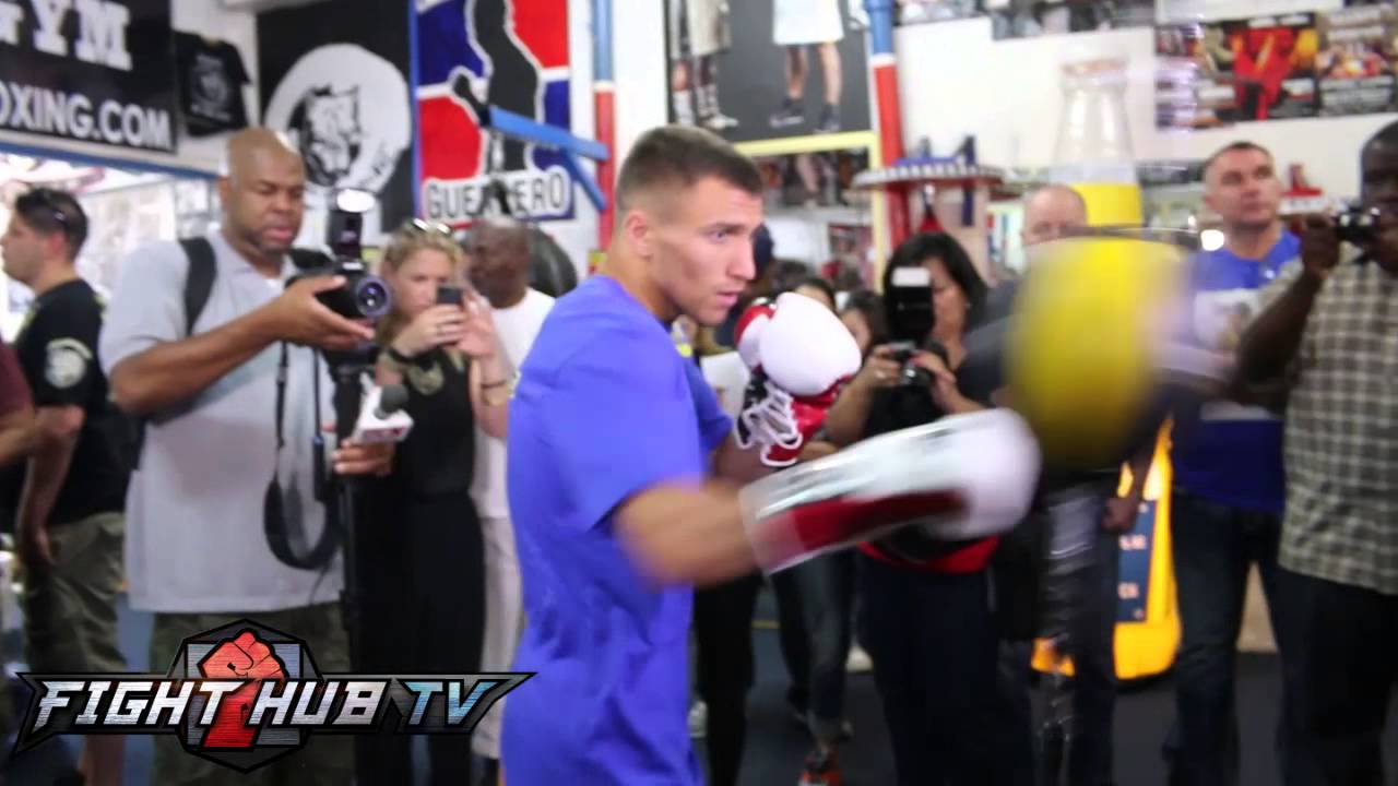 Russell vs Lomachenko: Vasyl Lomenchenko boxing workout video - YouTube