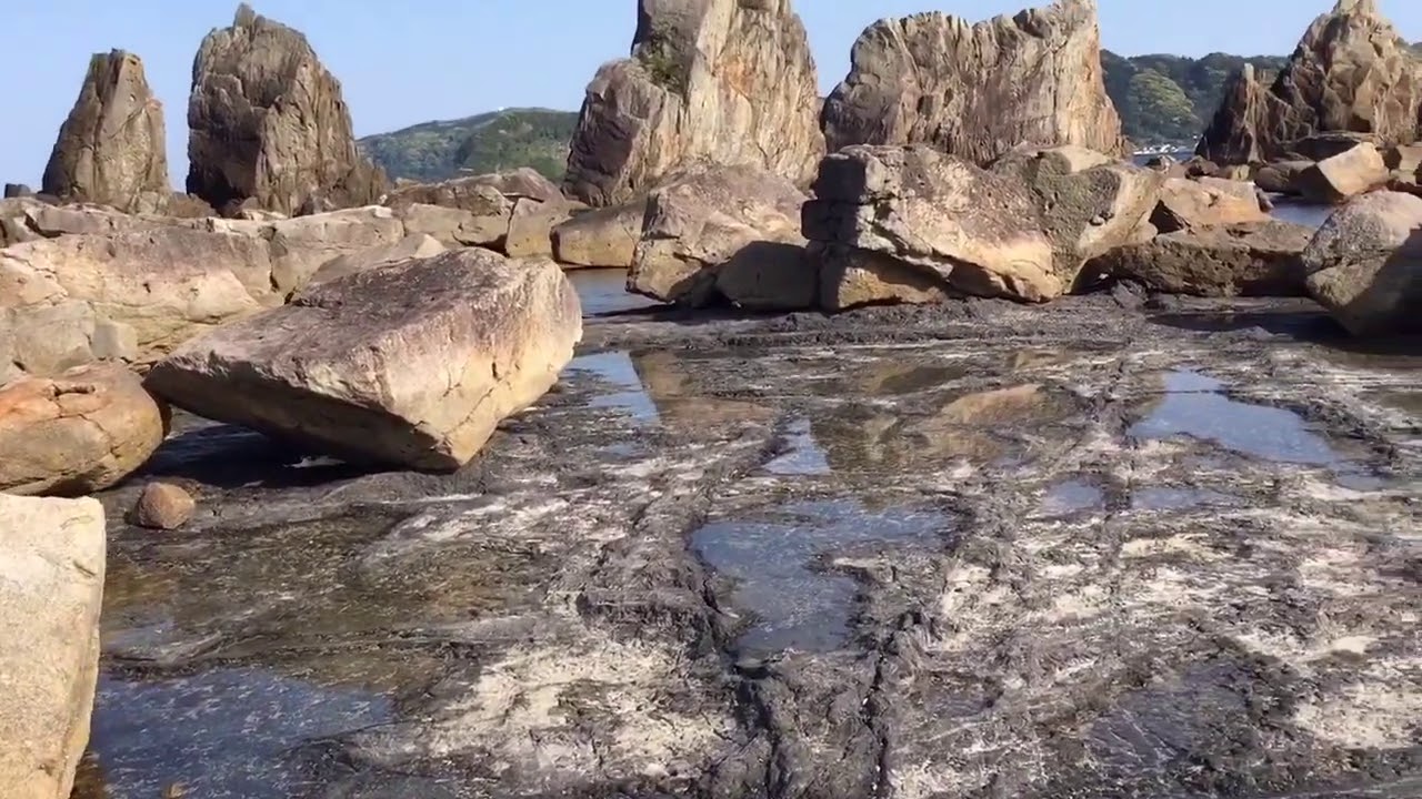 Hashigui-iwa Rock,Wakayama city,Japan - YouTube