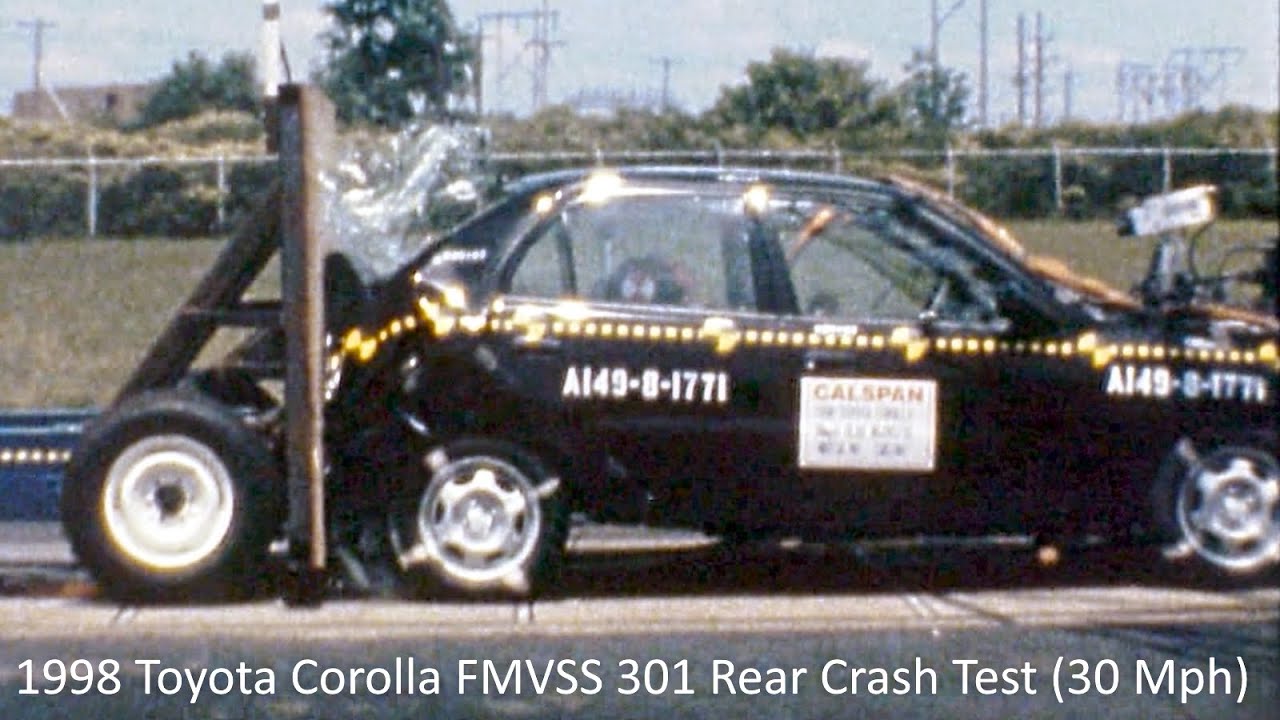 1998-2002 Toyota Corolla / Chevrolet Prizm FMVSS 301 Rear Crash Test ...