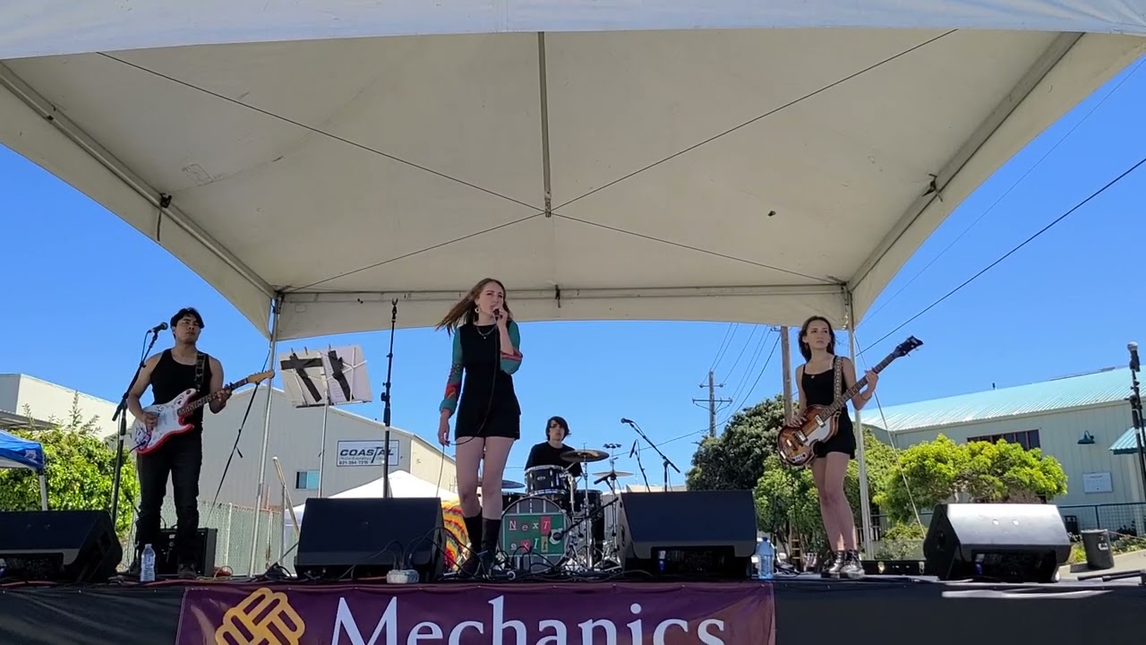 Rolling in the Deep cover - YouTube