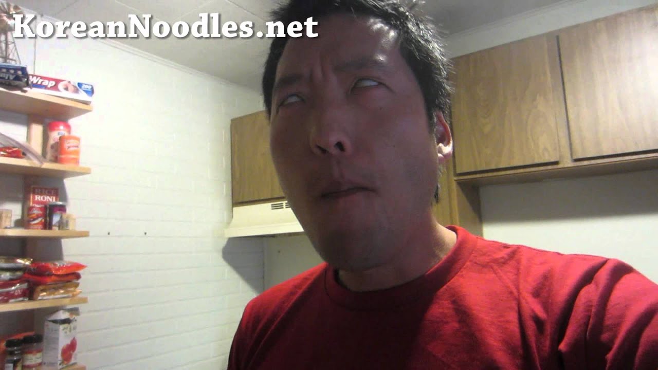 Anchovy "Kook-Soo" Korean Noodles Unboxing! - YouTube