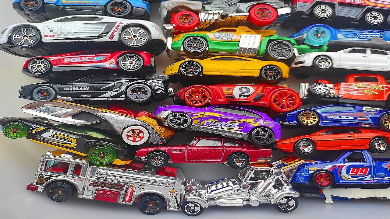 Box Full Of Memories Vintage Diecast Metal Scale Model Cars Collection ...