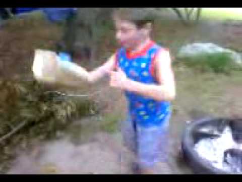 poo poo pants boy - YouTube