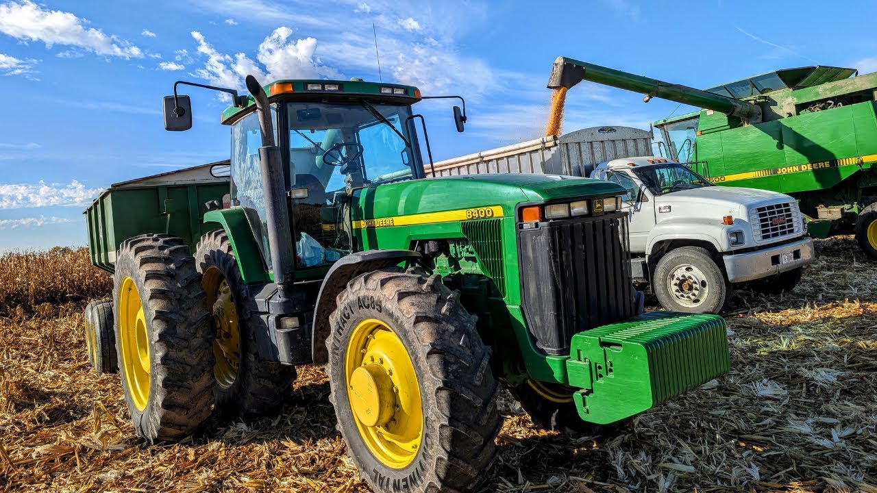 The First Couple Days Harvesting Corn - YouTube