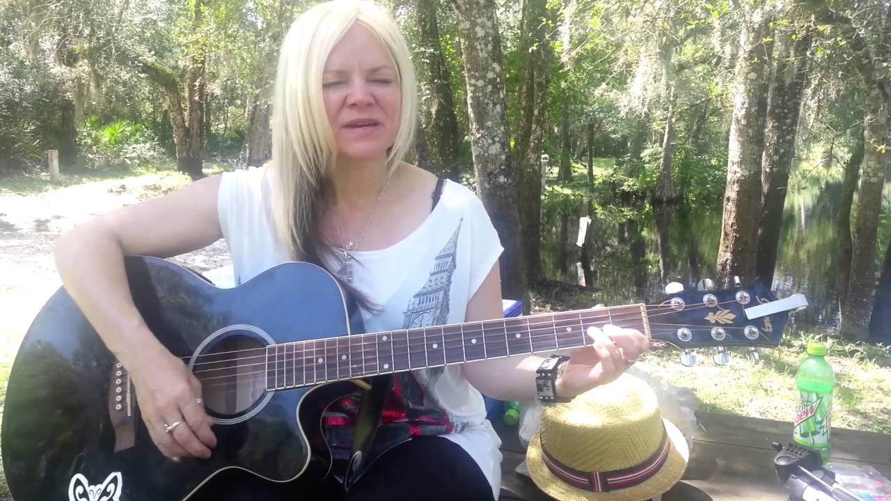 Lisa Lee Martin Singer Songwriter - YouTube