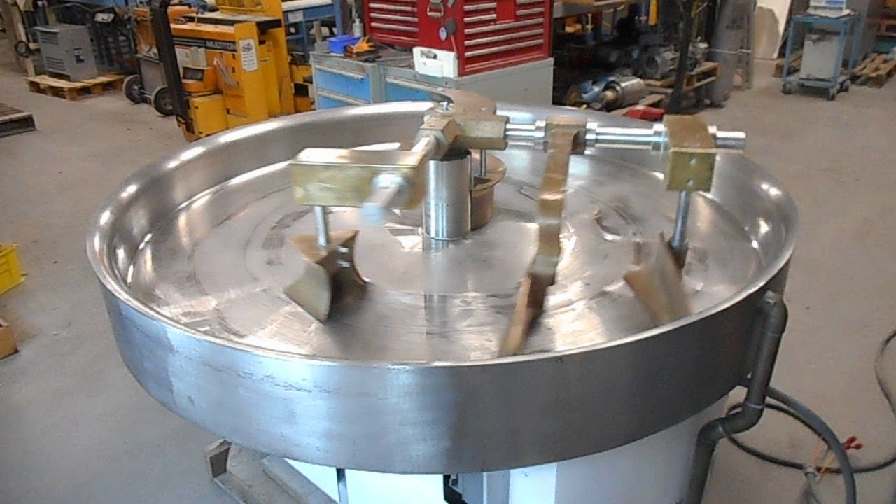 BID ON EQUIPMENT: Item 302758 - W C SMITH Cream Beater - YouTube