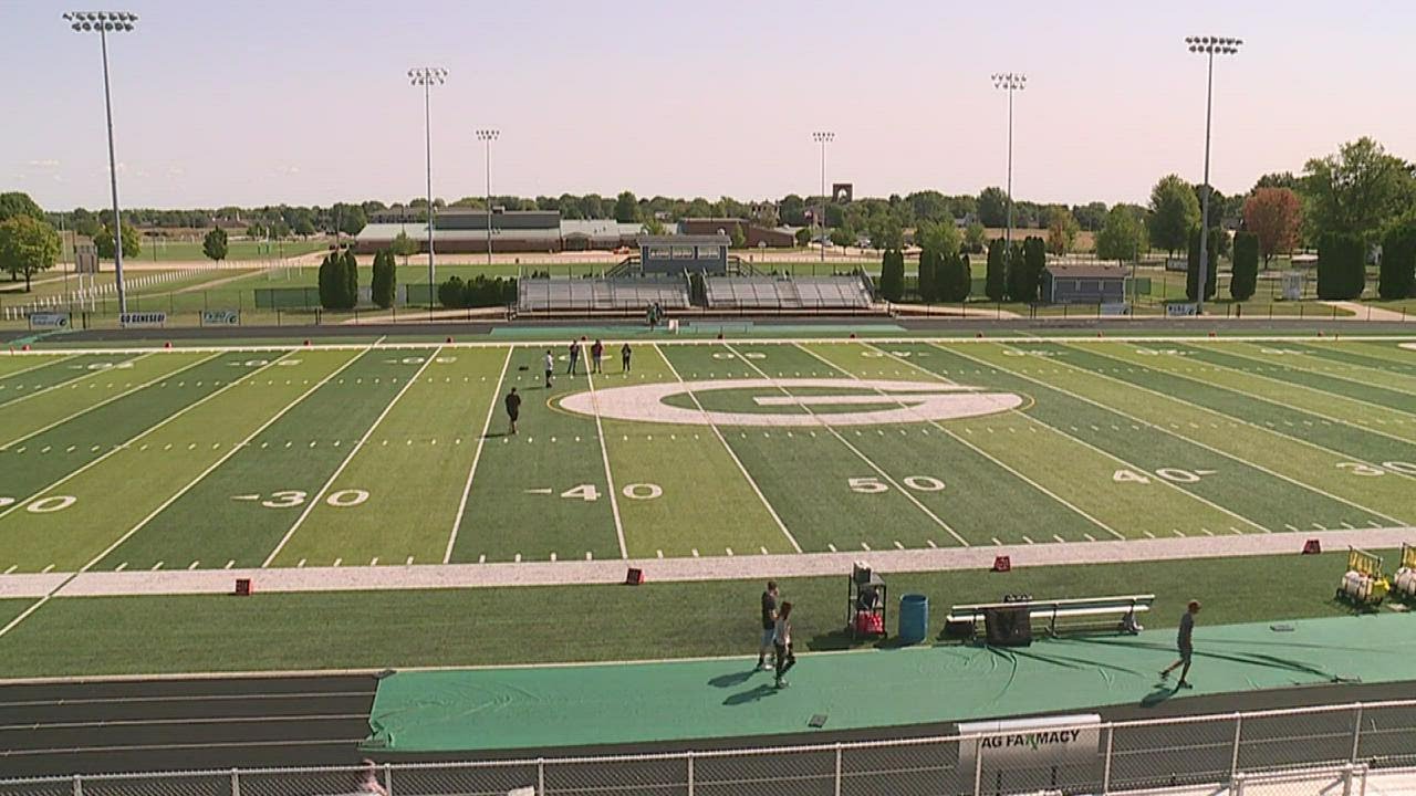 The Score On The Road: Geneseo pumps up for game with new field - YouTube