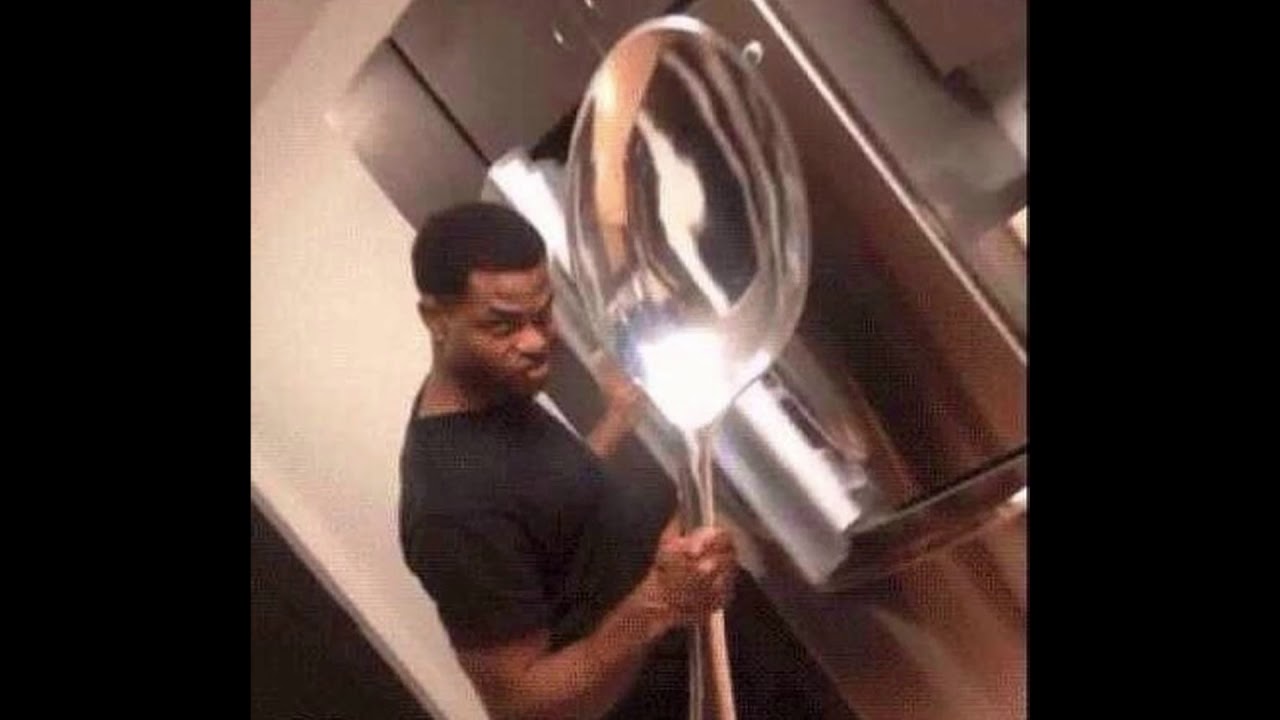 Comedically Large Spoon - YouTube